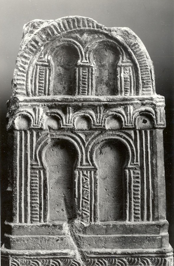 EARLY MEDIEVAL GEORGIAN STONE CROSSES